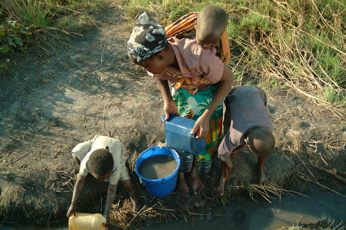 Coming clean- Two water and sanitation projects | World Vision Australia
