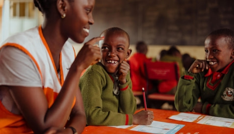 Stand by a child in crisis | World Vision Australia